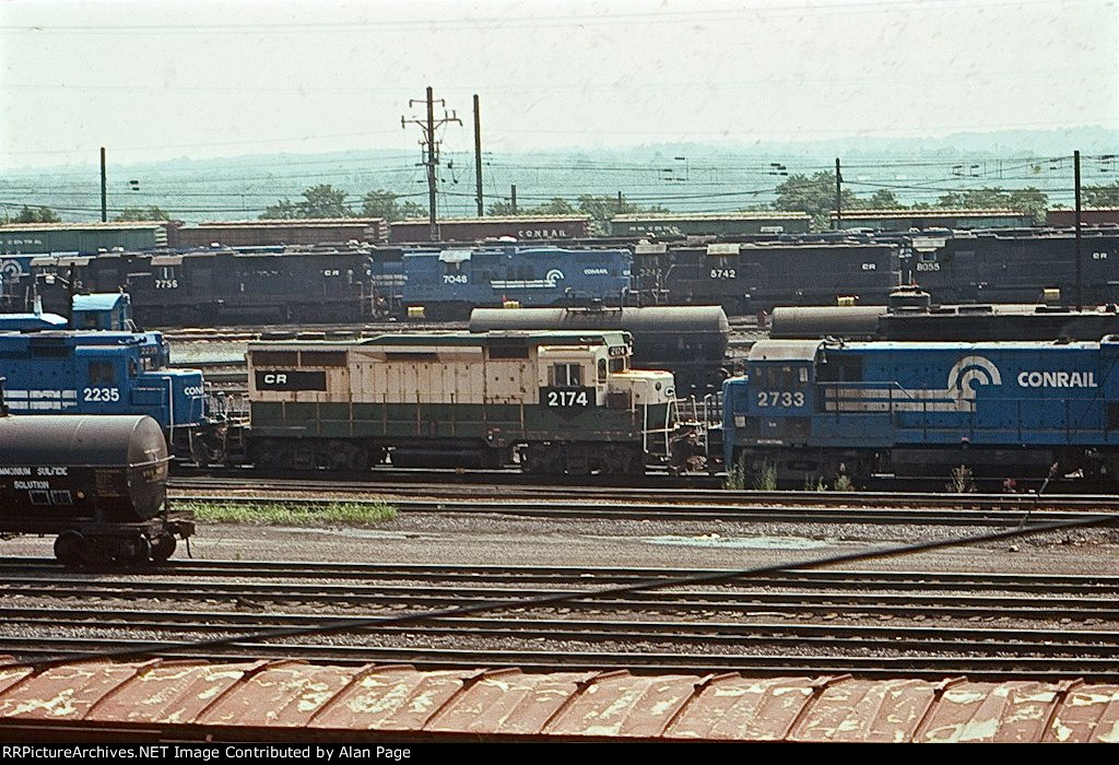 CR GP30's 2235 and 2174, and U23B 2788